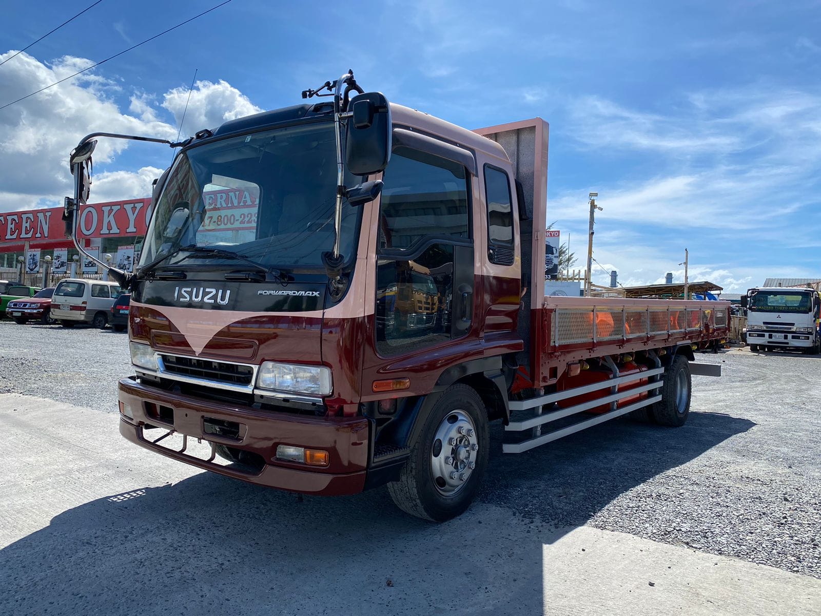 Isuzu Forward 8 Stud DropSide (6w) - Mateen Tokyo Intl. Inc