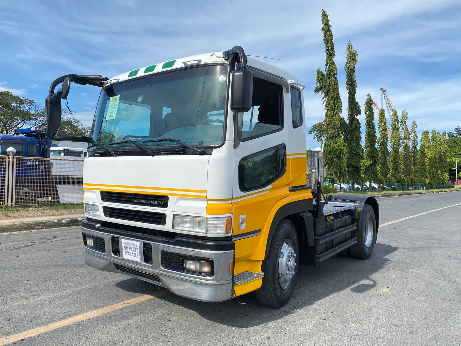 Fuso Super Great Tractor Head (6w) - Mateen Tokyo Intl. Inc
